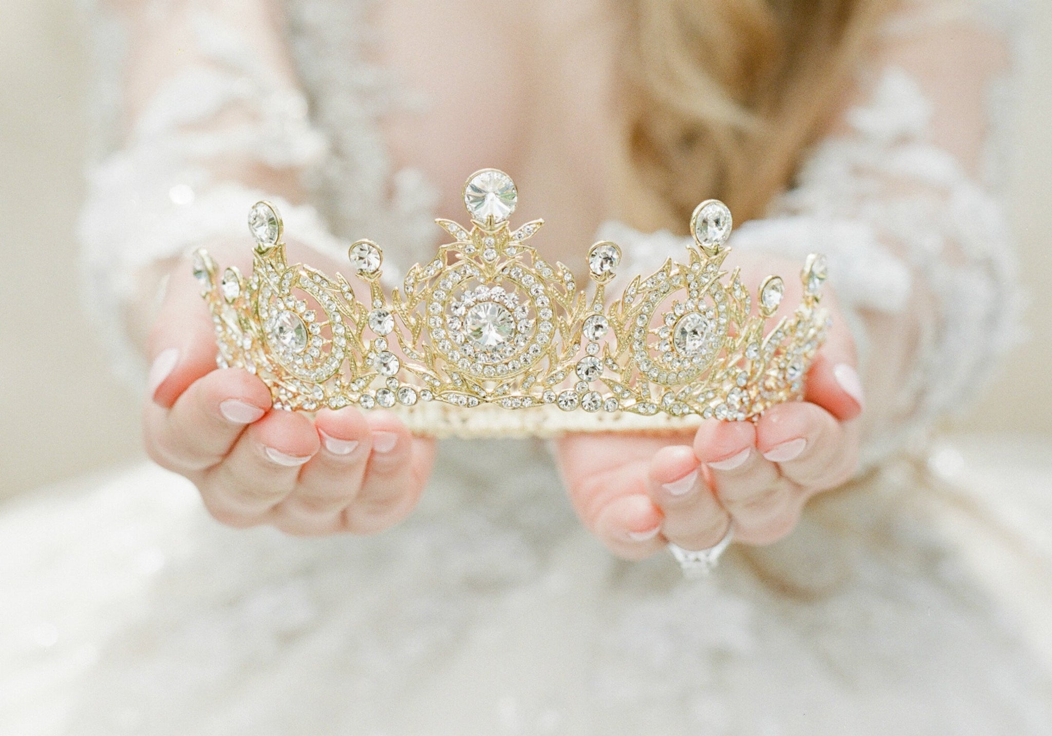 Gold Full Crowns | EDEN LUXE Bridal