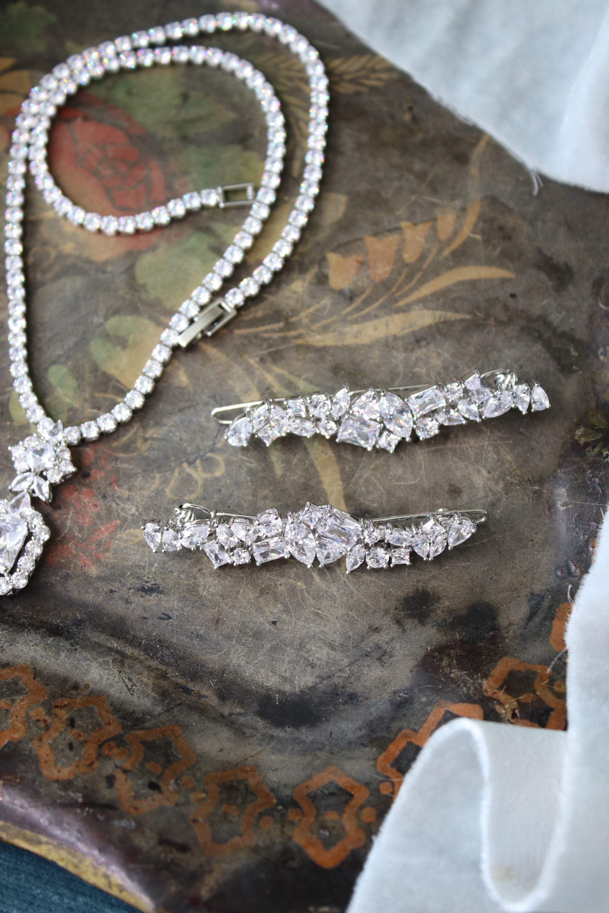 Shop Diamond Barrette Luxury Barrette MORGAN | EDEN LUXE Bridal